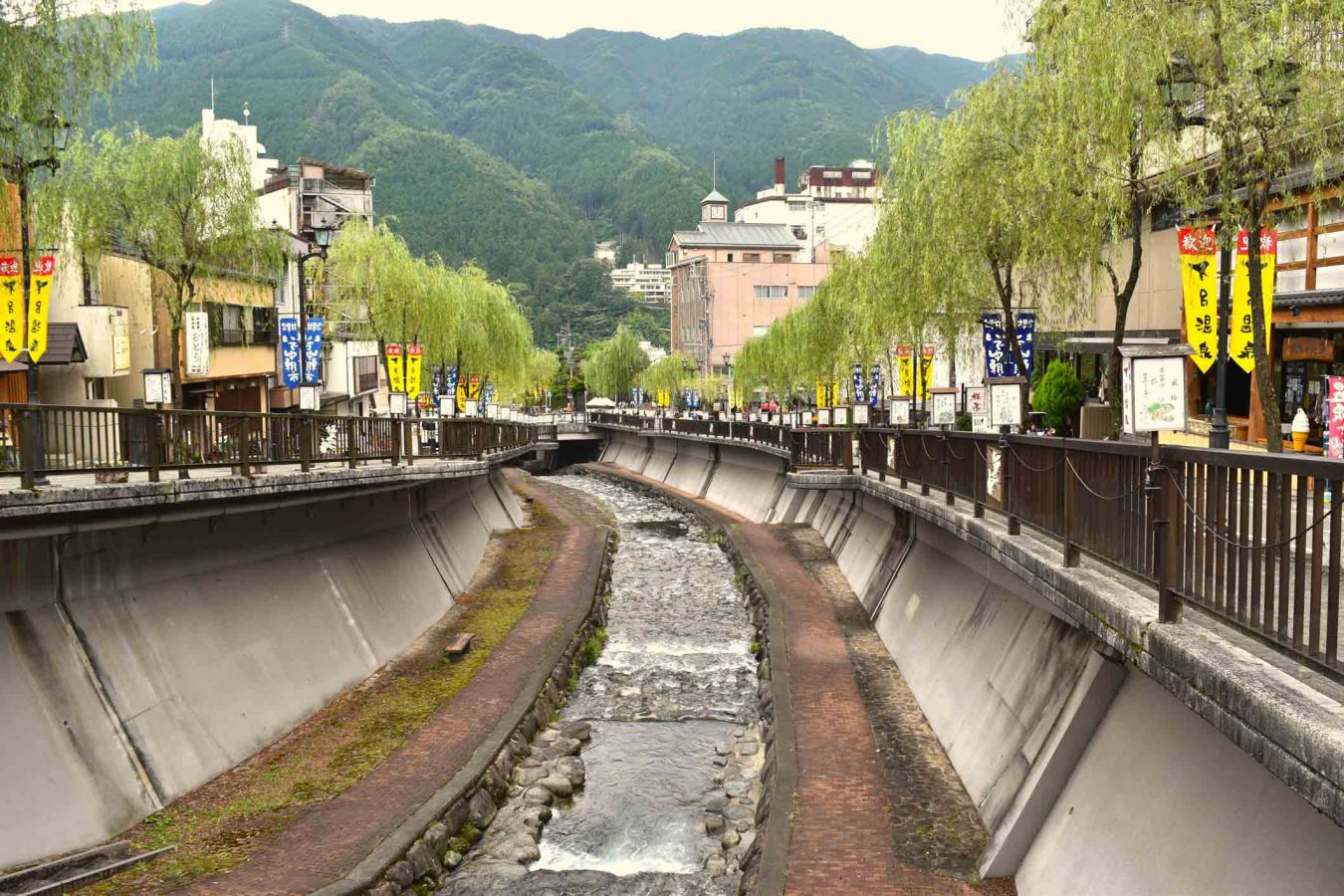 Gero Onsen - A Magnificent Hot Spring Town Lost In Central Japan