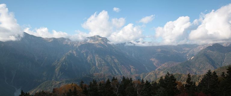 Explore Okuhida Onsen - The Most Popular Spots & More Tips