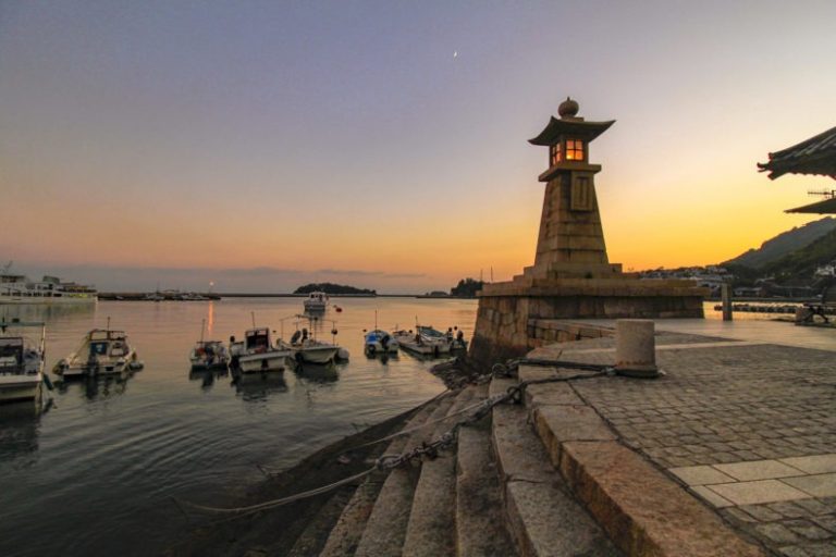 Tomonoura Japan - The Port That Inspired "Ponyo on the Cliff"