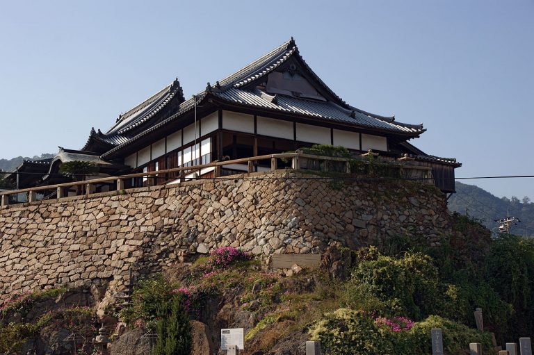 Tomonoura Japan - The Port That Inspired "Ponyo on the Cliff"