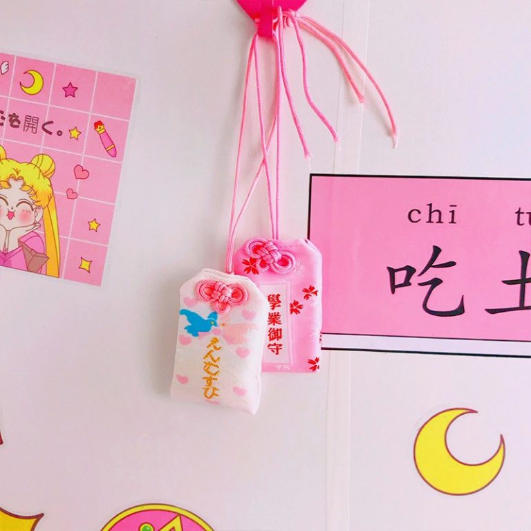 Omamori Charms - The Ultimate Guide to Japanese Lucky Amulets