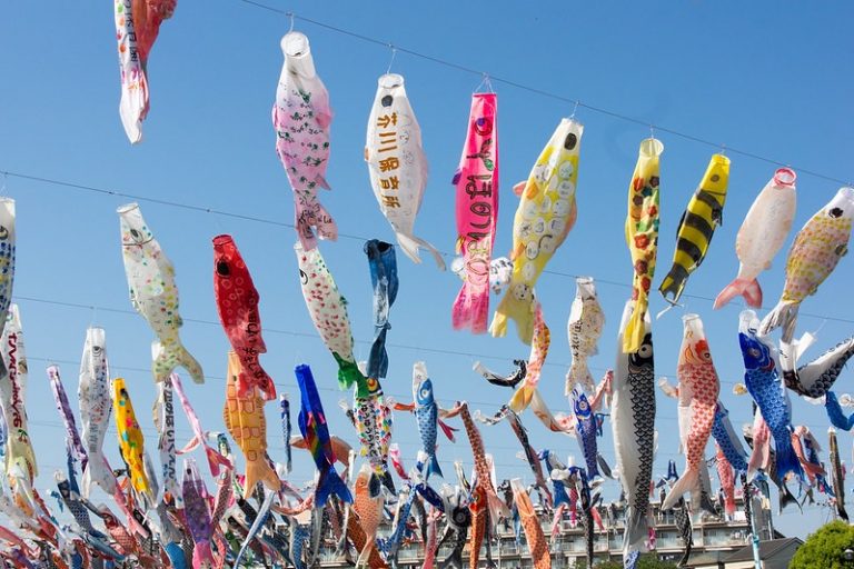 Koinobori - All You Need To Know About Japanese Carp Streamers