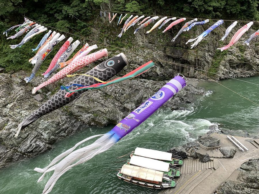 Koinobori - All You Need To Know About Japanese Carp Streamers