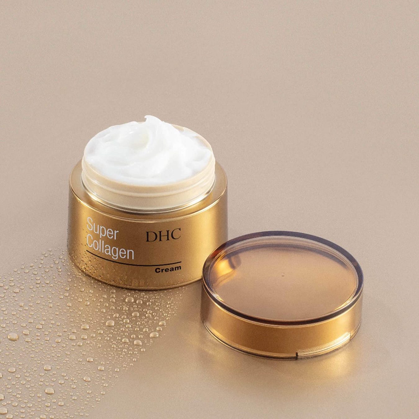 The 10 Best Japanese Moisturizers To Hydrate Your Skin In 2022