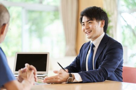 Japanese Dress Code - What to Wear in Japan Explained