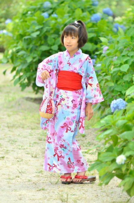Japanese Dress Code - What to Wear in Japan Explained