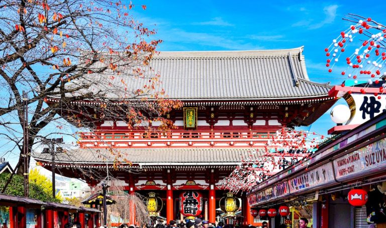 The 15 Most Beautiful Temples and Shrines In Tokyo