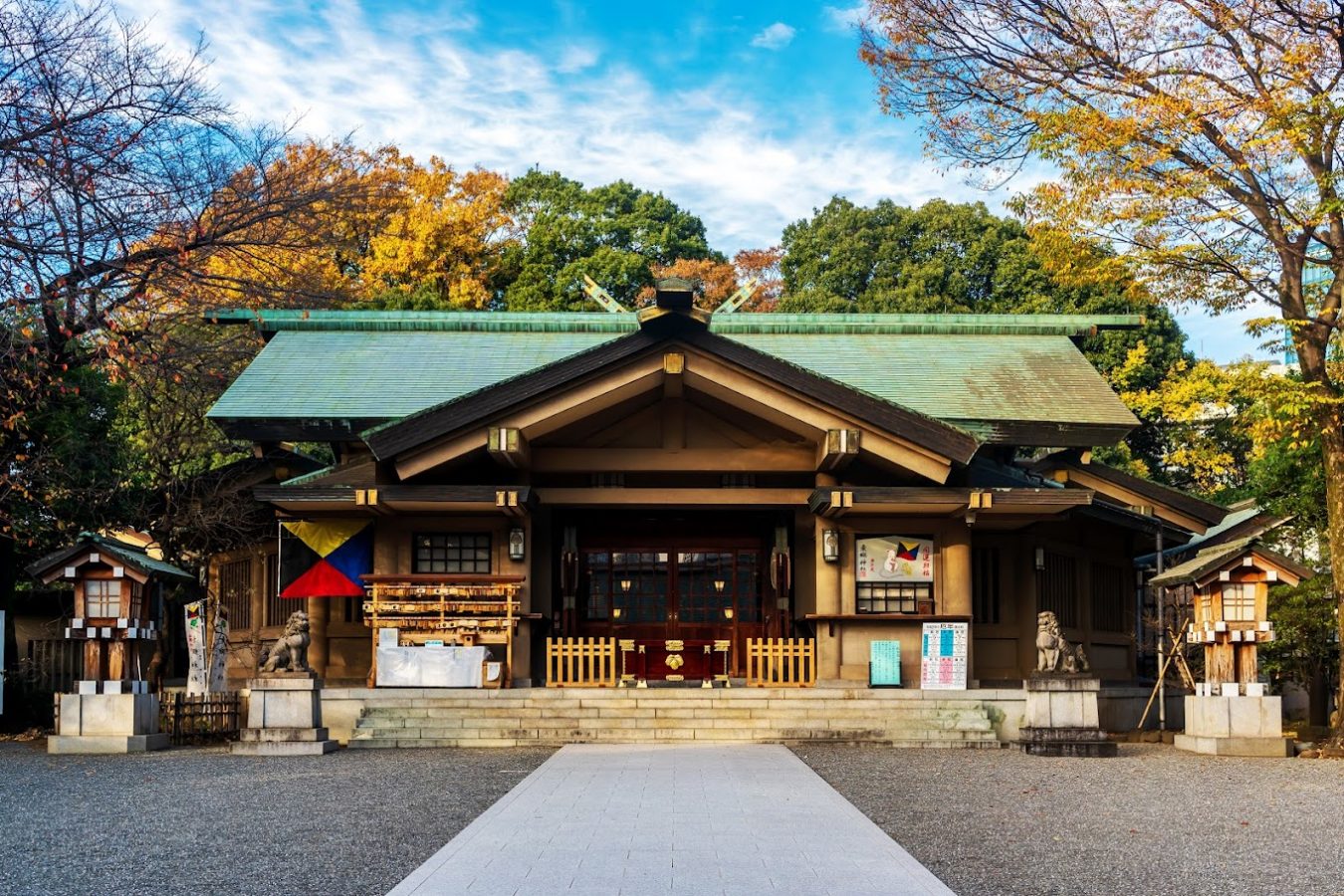 The 15 Most Beautiful Temples and Shrines In Tokyo